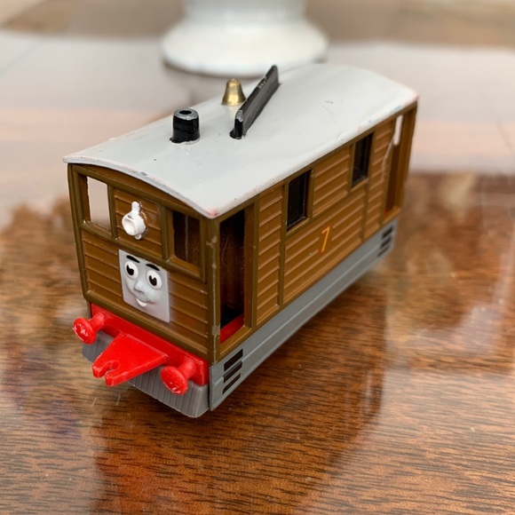 ERTL | Toys | Toby 7 Thomas The Train Tank Engine Friends Ertl 989 ...